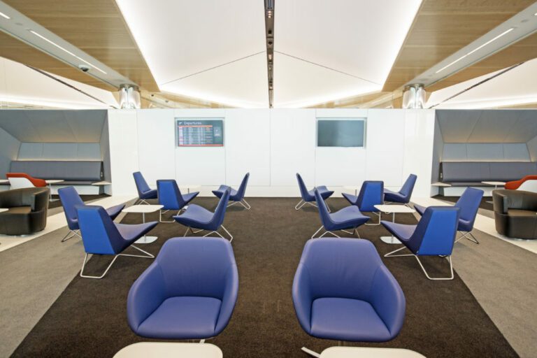 Carpet tiles that stand up to airport traffic - Nolan